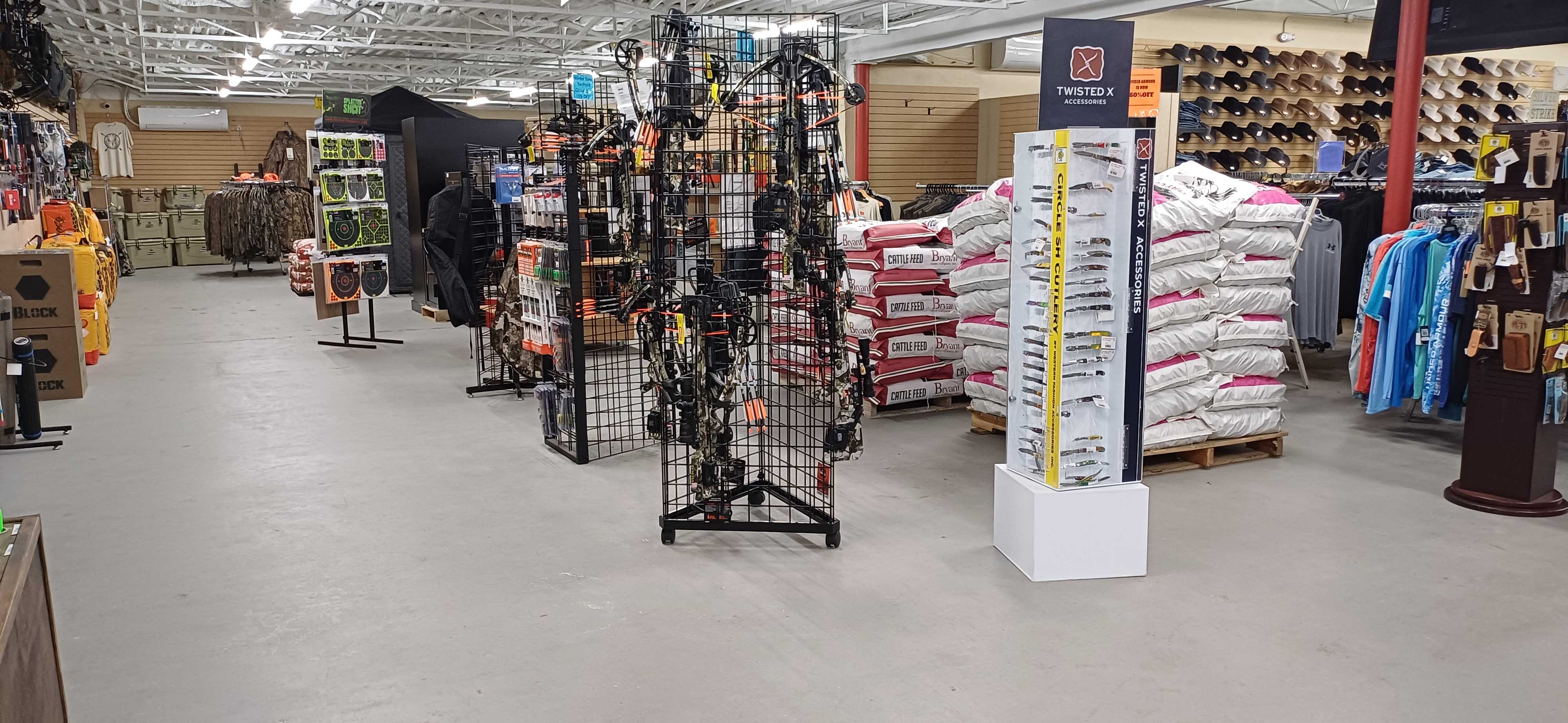 Home [www.aposranchoutdoors.com]